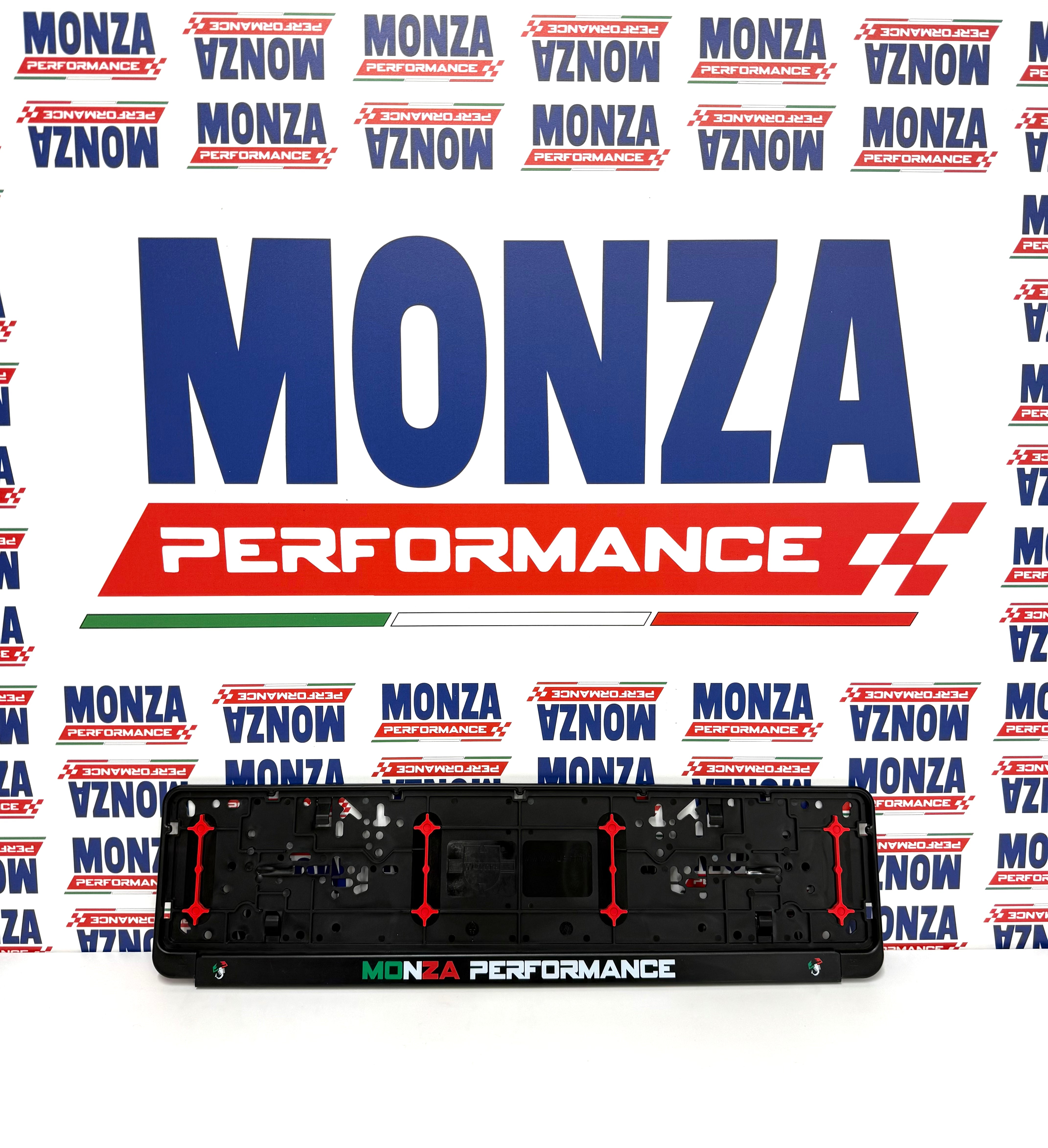 Portatarga Monza Performance – Monza Performance - Il Bomber delle Abarth